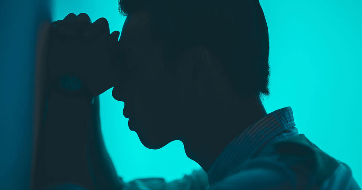 Zähneknirschen (Bruxismus): Ursachen & Behandlung | ottonova